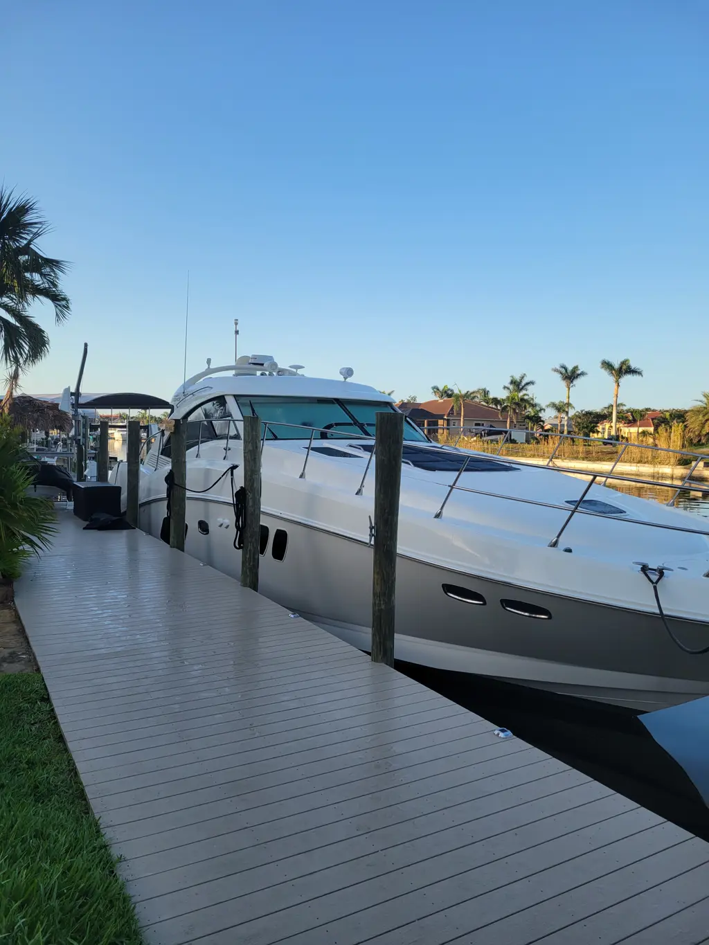 Yacht dock - Dockshare