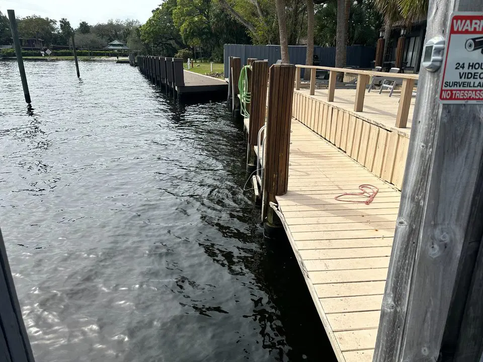 50 Foot Dock Deep Water No Fixed Bridges 50 AMP - Dockshare