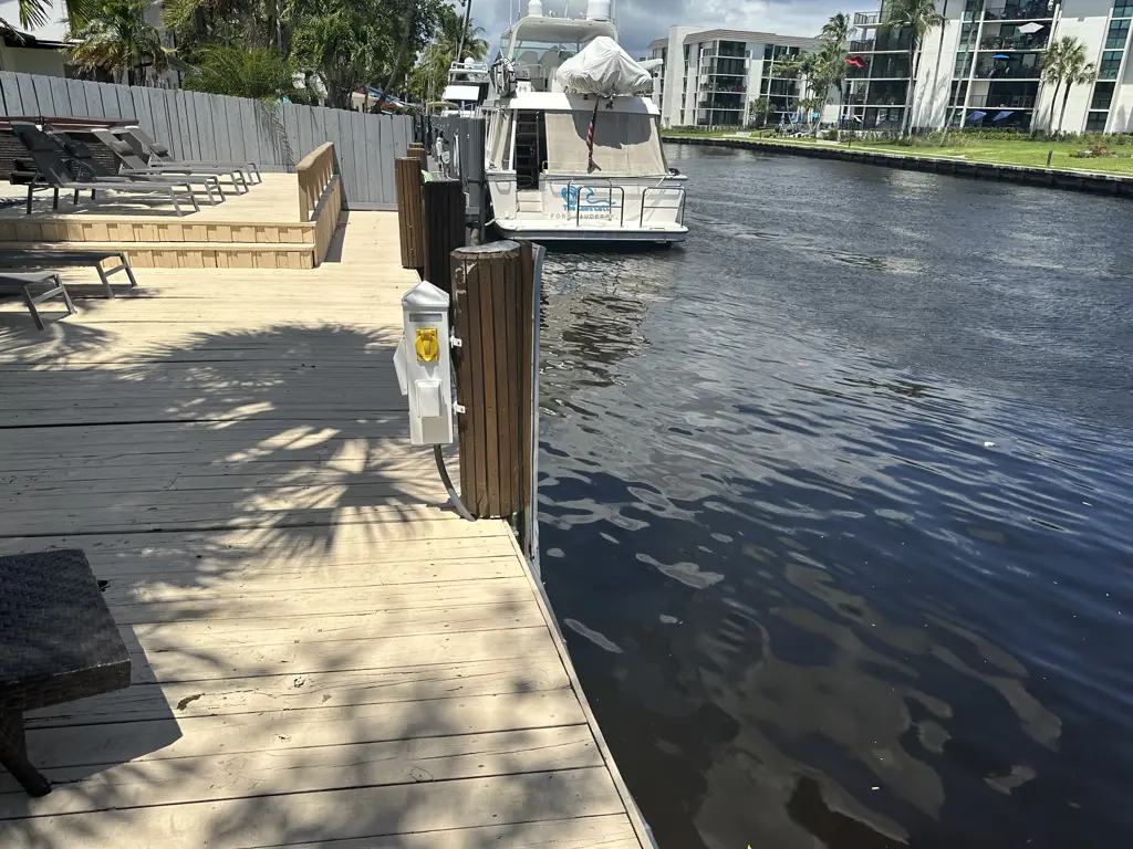50 Foot Dock Deep Water No Fixed Bridges 50 AMP - Dockshare