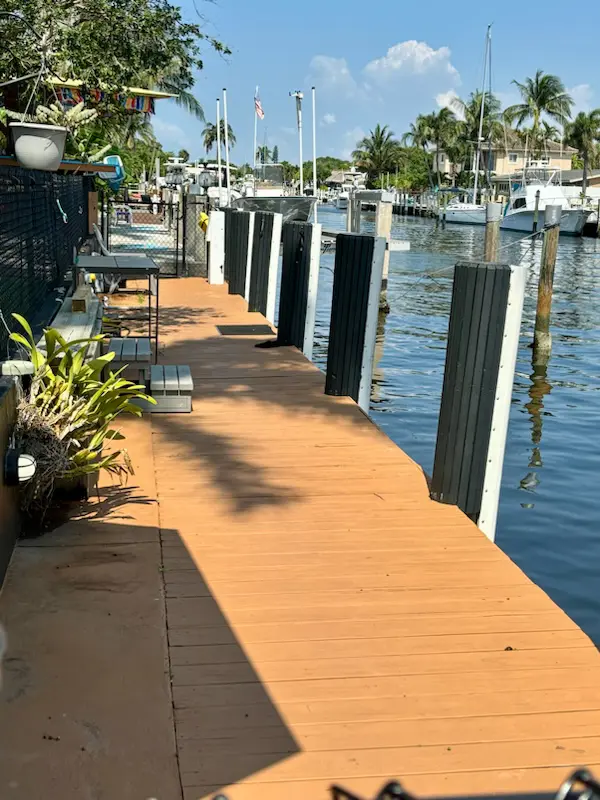 UP TO 62' DOCK FOR RENT ON DEEP WATER CANAL - Dockshare